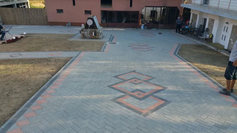 Behaton ploče – Iskop Stajic